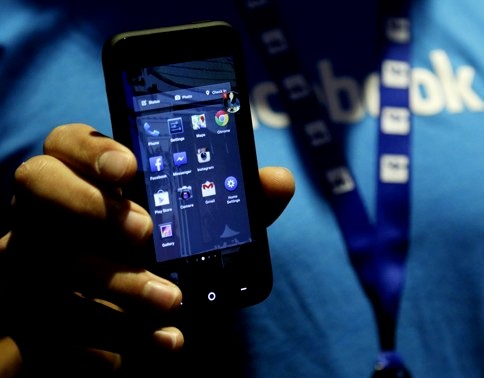 How Facebook Home Could Enhance User Experience On Android Devices?