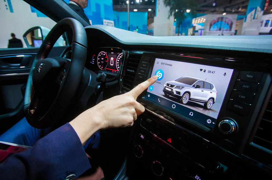 These Tech Gadgets And Apps Make Your Driving Experience More Memorable ...